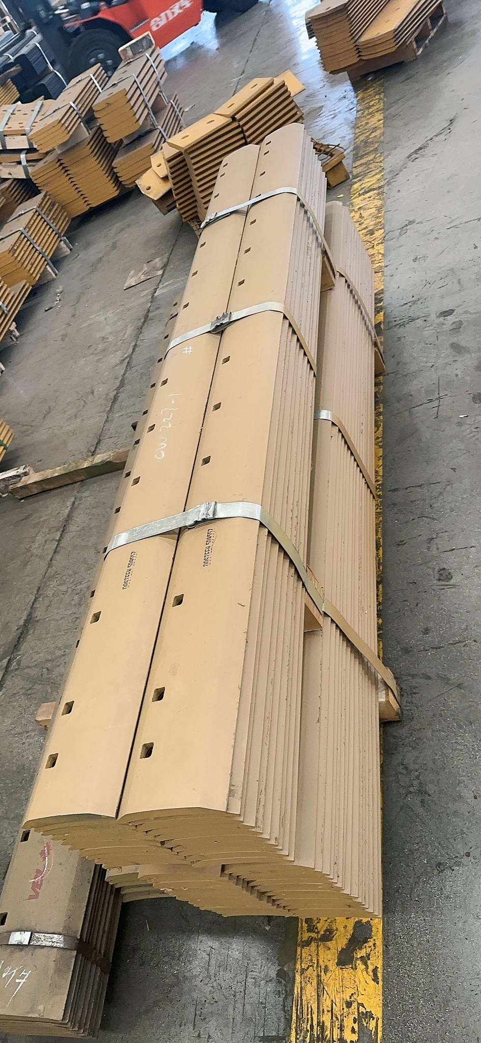 挖掘機刀板(Edge cutting)5D9557,123-04255,531-23061,7D1577,4T8317 ...