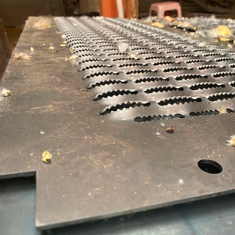 Safety non-slip grating - sc-3 - senchi (China Manufacturer) - Building ...