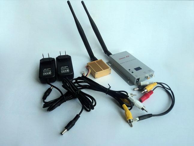 Wireless video transmitter and receiver 1.2GHz 15CH 200mW - QLM-1215 ...