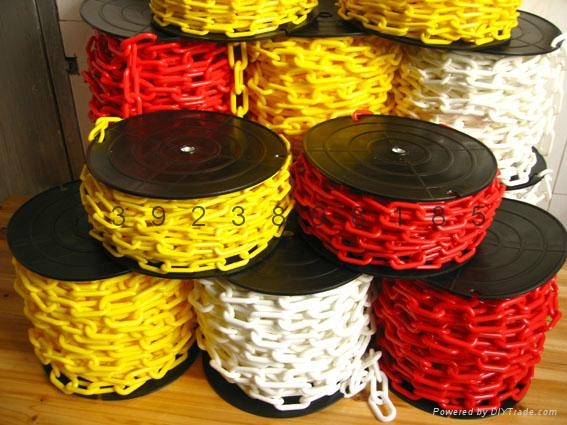 Plastic chains Plastic stanchions Caution Chains warning chains Link ...