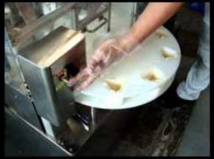 SUZUMO triangle rice ball maker and packer(used) - EKA (Hong Kong ...