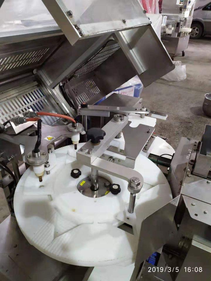 SUZUMO triangle rice ball maker and packer(used) - EKA (Hong Kong ...