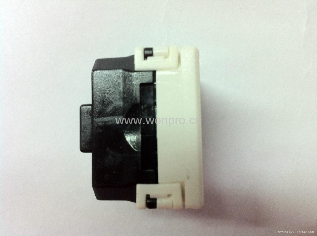 China Standard 3-pole 10A Socket(R16-W) - Wonpro (China Manufacturer ...