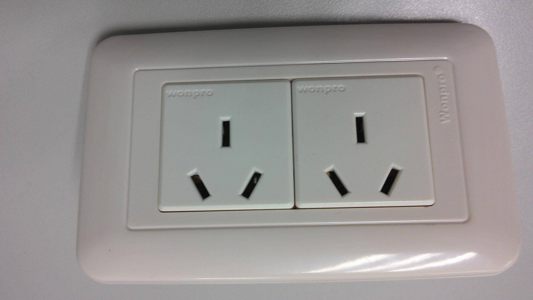 WF series Advanced Universal socket-outlet - WF-2.R3/R4/R5A - Wonpro ...