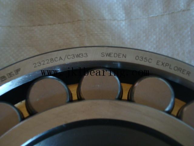 SKF 23228CA/C3W33 Spherical Roller Bearing - ETR/JKL/SKF/FAG/INA/NTN ...