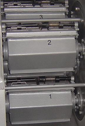 Centrifugal Barrel Finishing Machine - XGP60, XGP80 (China Trading ...