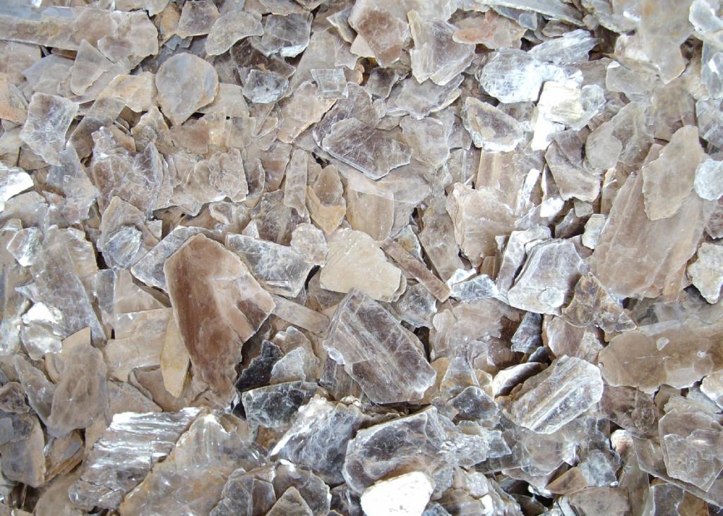 MICA BLOCKS / SPLITTINGS / CUT MICA PARTS - HI RISE MICAPEARL (India ...